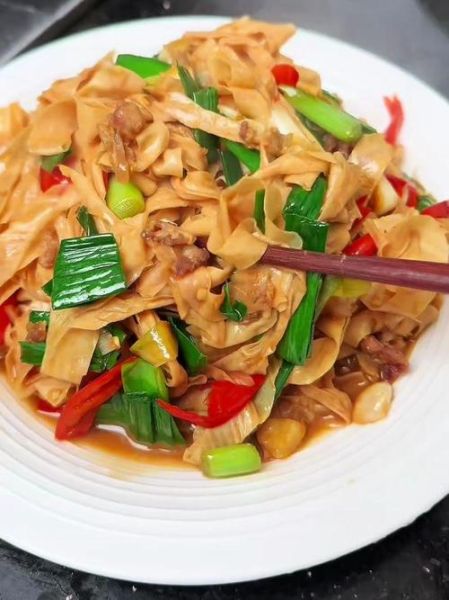 肉炒豆腐皮怎么做_家常做法窍门-第3张图片-山城妙识 肉炒豆腐皮怎么做_家常做法窍门-第3张图片-山城妙识