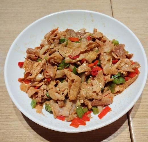 肉炒豆腐皮怎么做_家常做法窍门-第1张图片-山城妙识 肉炒豆腐皮怎么做_家常做法窍门-第1张图片-山城妙识