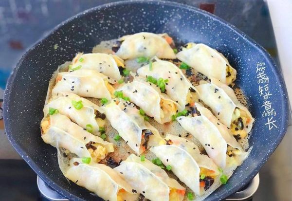 锅贴多长时间熟_锅贴煎多久才金黄酥脆-第2张图片-山城妙识 锅贴多长时间熟_锅贴煎多久才金黄酥脆-第2张图片-山城妙识
