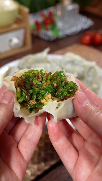 茴香素馅饺子怎么调馅_茴香素馅饺子调馅技巧-第1张图片-山城妙识 茴香素馅饺子怎么调馅_茴香素馅饺子调馅技巧-第1张图片-山城妙识