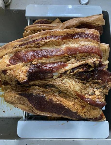酱油腊肉怎么腌制_酱油腊肉腌制多久才入味-第1张图片-山城妙识 酱油腊肉怎么腌制_酱油腊肉腌制多久才入味-第1张图片-山城妙识