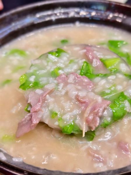 牛肉粥养胃吗_牛肉粥的功效与作用-第1张图片-山城妙识 牛肉粥养胃吗_牛肉粥的功效与作用-第1张图片-山城妙识
