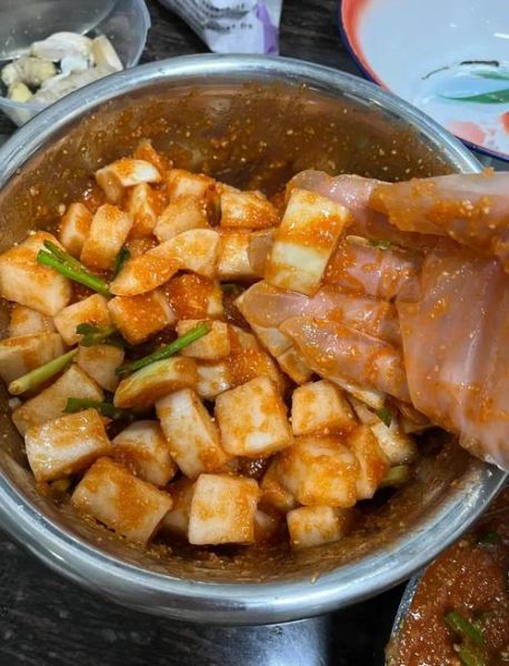 韩国萝卜泡菜怎么做_正宗配料窍门-第1张图片-山城妙识 韩国萝卜泡菜怎么做_正宗配料窍门-第1张图片-山城妙识