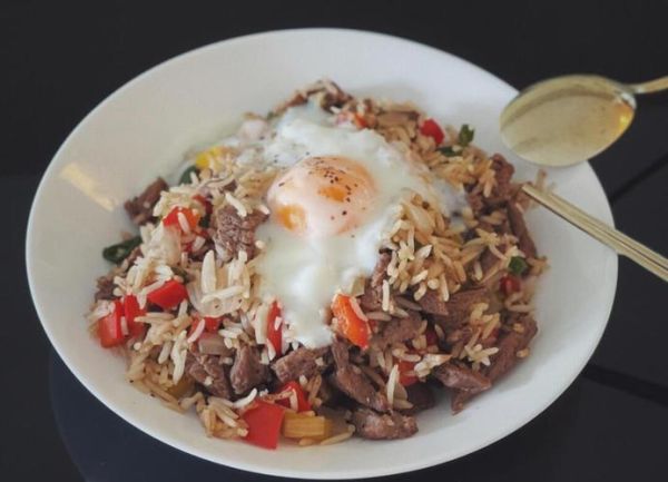 黑椒牛肉炒饭怎么做_黑椒牛肉炒饭热量高吗-第2张图片-山城妙识 黑椒牛肉炒饭怎么做_黑椒牛肉炒饭热量高吗-第2张图片-山城妙识
