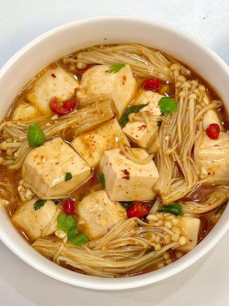 金针菇白菜豆腐汤怎么做_金针菇白菜豆腐汤减肥吗-第1张图片-山城妙识 金针菇白菜豆腐汤怎么做_金针菇白菜豆腐汤减肥吗-第1张图片-山城妙识