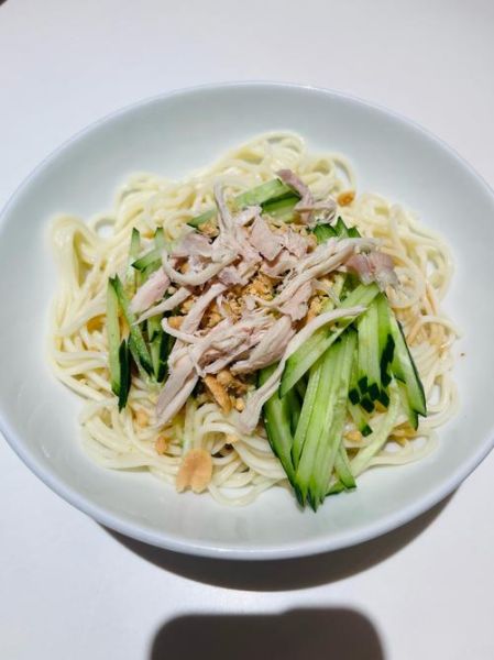 鸡丝面怎么做_鸡丝面家常做法大全-第1张图片-山城妙识 鸡丝面怎么做_鸡丝面家常做法大全-第1张图片-山城妙识