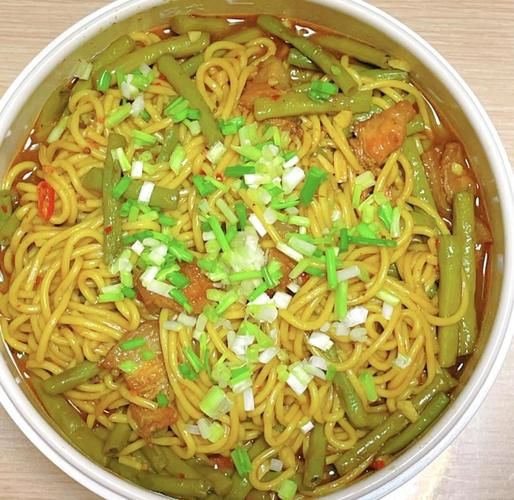 豆角焖面可以用挂面吗_挂面替代手擀面技巧-第1张图片-山城妙识 豆角焖面可以用挂面吗_挂面替代手擀面技巧-第1张图片-山城妙识
