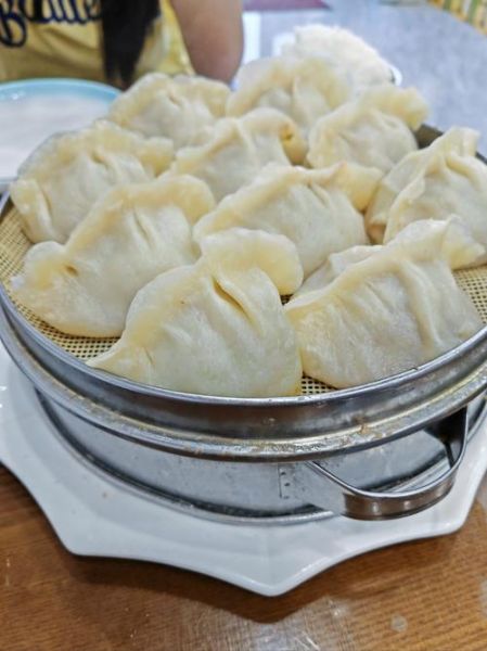 驴肉馅饺子放什么蔬菜好吃_驴肉馅饺子最佳蔬菜搭配-第1张图片-山城妙识 驴肉馅饺子放什么蔬菜好吃_驴肉馅饺子最佳蔬菜搭配-第1张图片-山城妙识