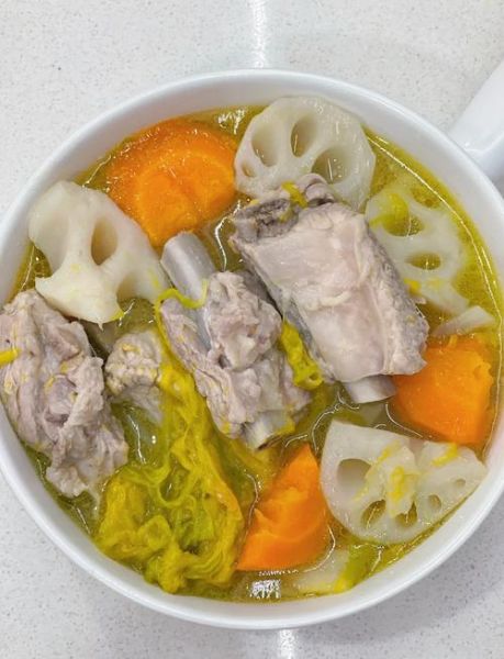 排骨莲藕汤怎么做_莲藕排骨汤炖多久-第1张图片-山城妙识 排骨莲藕汤怎么做_莲藕排骨汤炖多久-第1张图片-山城妙识