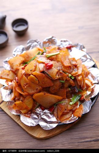 铁板土豆片怎么做_铁板土豆片为什么外焦里嫩-第2张图片-山城妙识 铁板土豆片怎么做_铁板土豆片为什么外焦里嫩-第2张图片-山城妙识
