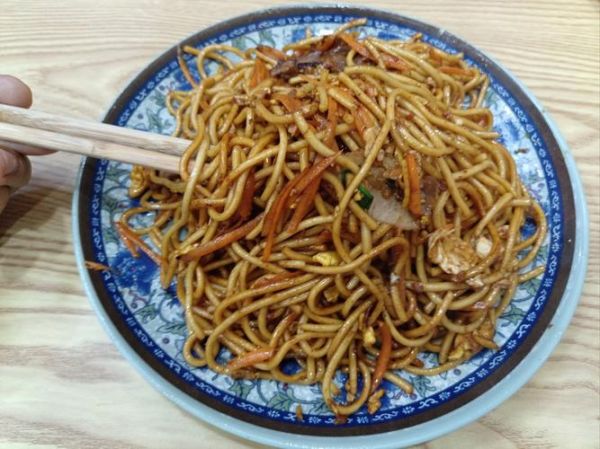炒牛肉面怎么做_家常炒牛肉面做法-第3张图片-山城妙识 炒牛肉面怎么做_家常炒牛肉面做法-第3张图片-山城妙识