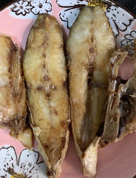 鱼皮不粘锅的方法_煎鱼不破皮技巧-第3张图片-山城妙识 鱼皮不粘锅的方法_煎鱼不破皮技巧-第3张图片-山城妙识