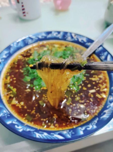 酸辣粉图片大全高清图片_酸辣粉怎么做才正宗-第2张图片-山城妙识 酸辣粉图片大全高清图片_酸辣粉怎么做才正宗-第2张图片-山城妙识