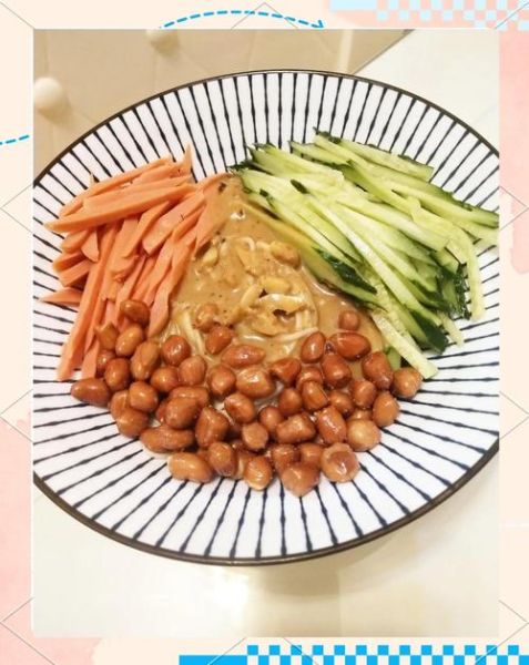 芝麻酱凉面怎么做_芝麻酱凉面需要焯水吗-第3张图片-山城妙识 芝麻酱凉面怎么做_芝麻酱凉面需要焯水吗-第3张图片-山城妙识