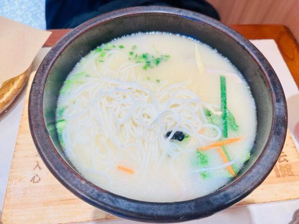 米线怎么做好吃_正宗云南过桥米线做法-第3张图片-山城妙识 米线怎么做好吃_正宗云南过桥米线做法-第3张图片-山城妙识