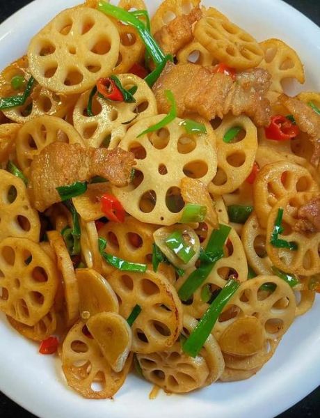 炒莲菜怎么做好吃_莲菜炒多久才脆-第1张图片-山城妙识 炒莲菜怎么做好吃_莲菜炒多久才脆-第1张图片-山城妙识