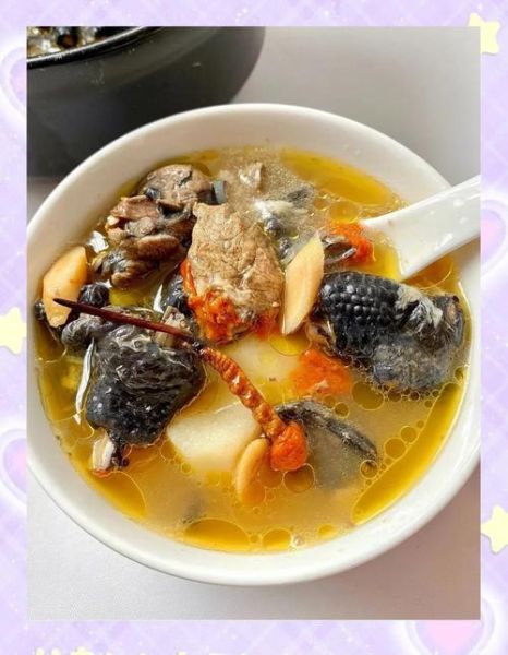 红枣乌鸡汤的功效与禁忌_适合什么人喝-第1张图片-山城妙识