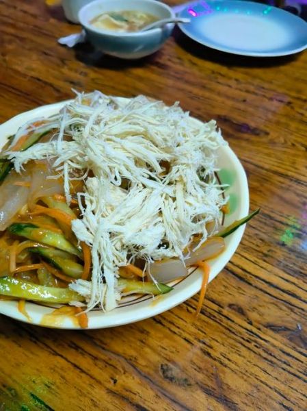 鸡丝拉皮怎么做_鸡丝拉皮的做法视频-第2张图片-山城妙识 鸡丝拉皮怎么做_鸡丝拉皮的做法视频-第2张图片-山城妙识