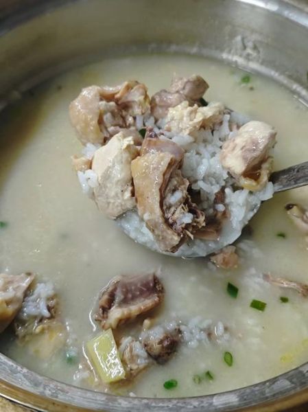 鸡肉粥怎么煮才嫩_鸡肉粥用什么米最好-第1张图片-山城妙识 鸡肉粥怎么煮才嫩_鸡肉粥用什么米最好-第1张图片-山城妙识