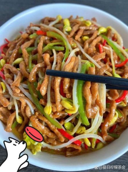 绿豆芽炒肉怎么炒才脆嫩_绿豆芽炒肉用焯水吗-第3张图片-山城妙识 绿豆芽炒肉怎么炒才脆嫩_绿豆芽炒肉用焯水吗-第3张图片-山城妙识