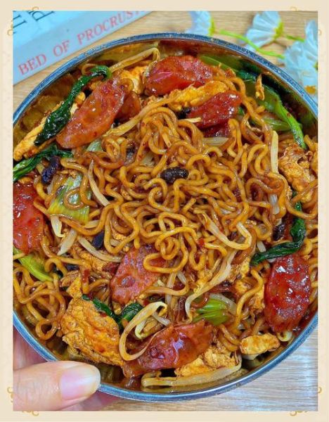 炒泡面怎么炒_炒泡面需要哪些调料-第1张图片-山城妙识 炒泡面怎么炒_炒泡面需要哪些调料-第1张图片-山城妙识