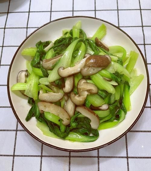 香菇青菜怎么炒好吃_香菇青菜做法视频-第1张图片-山城妙识 香菇青菜怎么炒好吃_香菇青菜做法视频-第1张图片-山城妙识