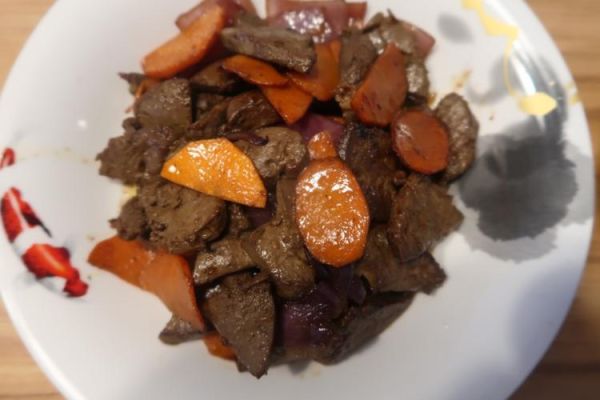 羊肝怎样煮才不腥又嫩_羊肝去腥嫩滑技巧-第3张图片-山城妙识 羊肝怎样煮才不腥又嫩_羊肝去腥嫩滑技巧-第3张图片-山城妙识