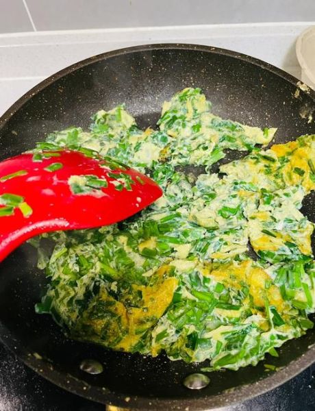 豆芽韭菜炒鸡蛋怎么做_家常豆芽韭菜炒鸡蛋步骤-第3张图片-山城妙识 豆芽韭菜炒鸡蛋怎么做_家常豆芽韭菜炒鸡蛋步骤-第3张图片-山城妙识