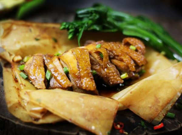 纸包鸡是什么梗_纸包鸡梗的由来-第2张图片-山城妙识