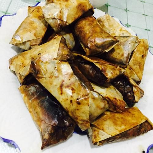 纸包鸡是什么梗_纸包鸡梗的由来-第1张图片-山城妙识