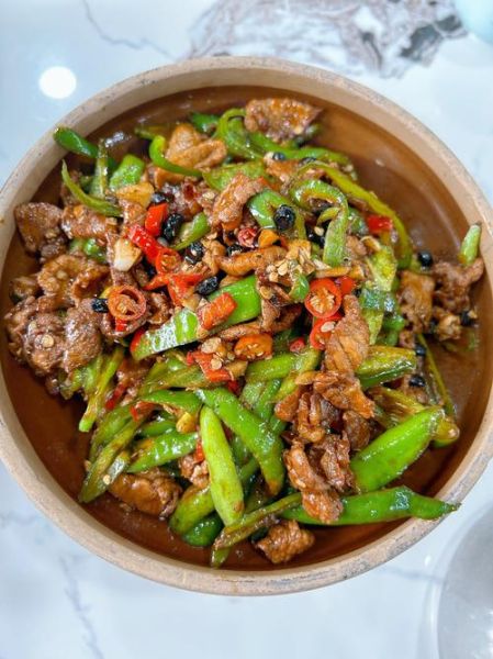 辣椒炒肉怎么炒好吃_家常辣椒炒肉做法-第2张图片-山城妙识 辣椒炒肉怎么炒好吃_家常辣椒炒肉做法-第2张图片-山城妙识