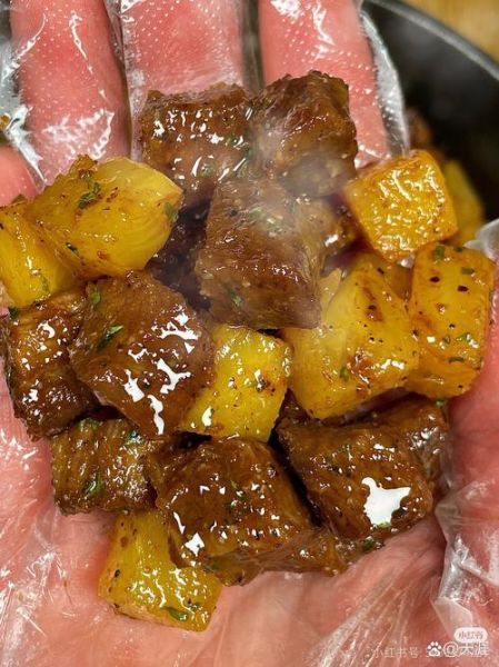 黑椒牛肉粒怎么做_黑椒牛肉粒家常做法-第1张图片-山城妙识 黑椒牛肉粒怎么做_黑椒牛肉粒家常做法-第1张图片-山城妙识