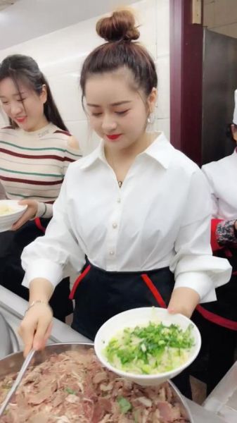 一根面西施在哪里_一根面西施怎么火起来的-第3张图片-山城妙识 一根面西施在哪里_一根面西施怎么火起来的-第3张图片-山城妙识