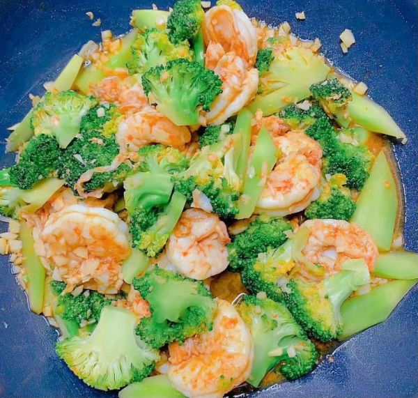 虾仁炒西兰花有毒吗_中毒真相-第2张图片-山城妙识