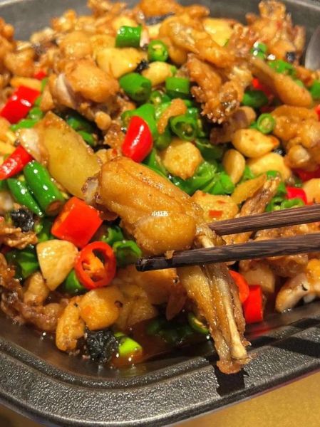 干锅牛蛙图片高清_如何在家复刻餐厅级卖相-第1张图片-山城妙识 干锅牛蛙图片高清_如何在家复刻餐厅级卖相-第1张图片-山城妙识