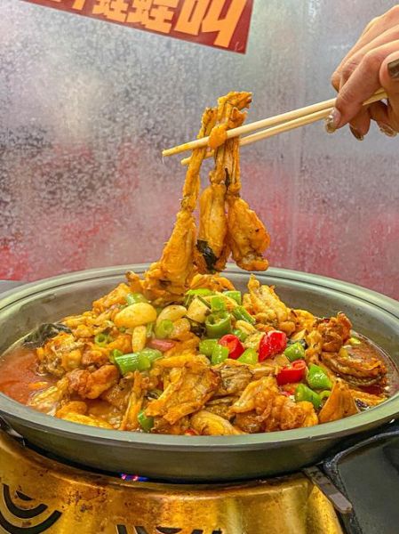 干锅牛蛙图片高清_如何在家复刻餐厅级卖相-第2张图片-山城妙识 干锅牛蛙图片高清_如何在家复刻餐厅级卖相-第2张图片-山城妙识