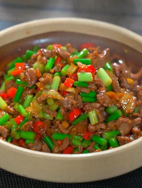 鸡胗蒜薹怎么炒好吃_鸡胗蒜薹做法窍门-第2张图片-山城妙识 鸡胗蒜薹怎么炒好吃_鸡胗蒜薹做法窍门-第2张图片-山城妙识