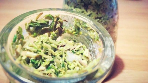 香椿怎么腌制_香椿腌制能放多久-第3张图片-山城妙识 香椿怎么腌制_香椿腌制能放多久-第3张图片-山城妙识