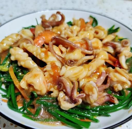 韭菜花炒鱿鱼怎么做_韭菜花炒鱿鱼的家常做法-第1张图片-山城妙识 韭菜花炒鱿鱼怎么做_韭菜花炒鱿鱼的家常做法-第1张图片-山城妙识