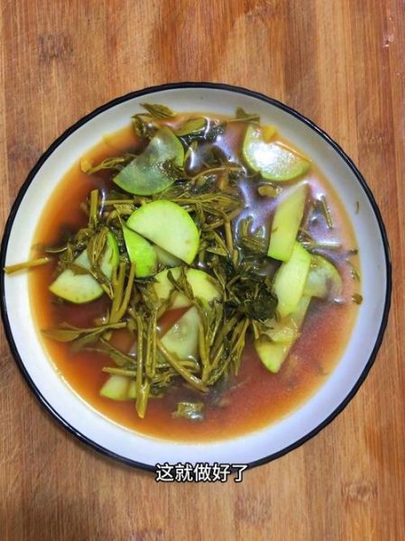 香椿焯水几分钟_香椿焯水多久才安全-第3张图片-山城妙识 香椿焯水几分钟_香椿焯水多久才安全-第3张图片-山城妙识