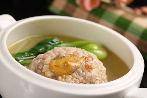 蟹粉狮子头是哪里的菜_正宗做法揭秘-第1张图片-山城妙识 蟹粉狮子头是哪里的菜_正宗做法揭秘-第1张图片-山城妙识