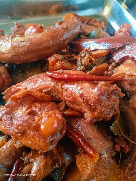 绝味鸭脖的做法及配料_绝味鸭脖怎么卤才入味-第1张图片-山城妙识 绝味鸭脖的做法及配料_绝味鸭脖怎么卤才入味-第1张图片-山城妙识