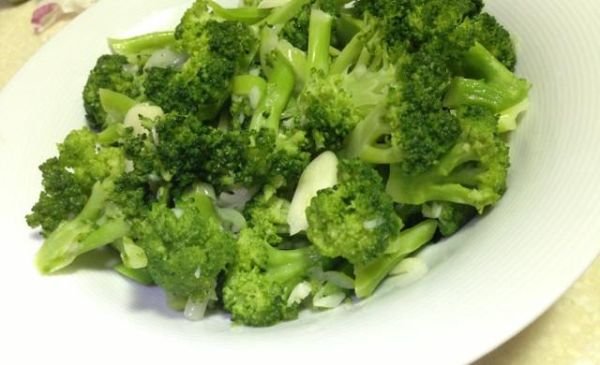 蒜茸西兰花怎么做_蒜茸西兰花热量高吗-第2张图片-山城妙识 蒜茸西兰花怎么做_蒜茸西兰花热量高吗-第2张图片-山城妙识