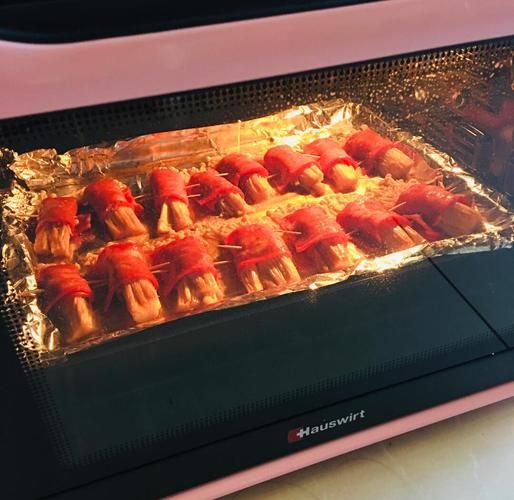 烤培根金针菇卷怎么做_培根金针菇卷烤箱温度时间-第1张图片-山城妙识 烤培根金针菇卷怎么做_培根金针菇卷烤箱温度时间-第1张图片-山城妙识