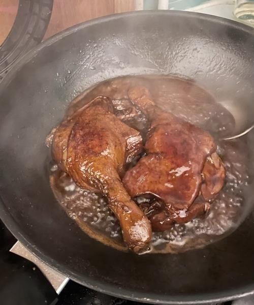 酱爆鸭腿怎么做_酱爆鸭腿用鸭前腿还是后-第3张图片-山城妙识 酱爆鸭腿怎么做_酱爆鸭腿用鸭前腿还是后-第3张图片-山城妙识