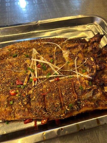 正宗木炭烤鱼怎么做_木炭烤鱼用什么鱼最好-第1张图片-山城妙识 正宗木炭烤鱼怎么做_木炭烤鱼用什么鱼最好-第1张图片-山城妙识