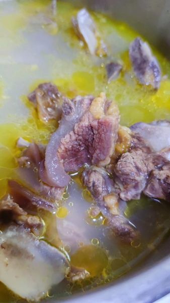 清炖牛尾汤怎么做_清炖牛尾需要焯水吗-第2张图片-山城妙识 清炖牛尾汤怎么做_清炖牛尾需要焯水吗-第2张图片-山城妙识