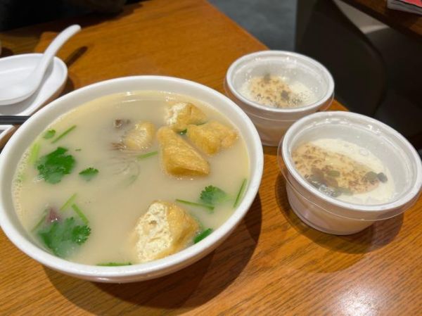 蟹黄汤包多少钱一个_哪里买最正宗-第2张图片-山城妙识 蟹黄汤包多少钱一个_哪里买最正宗-第2张图片-山城妙识