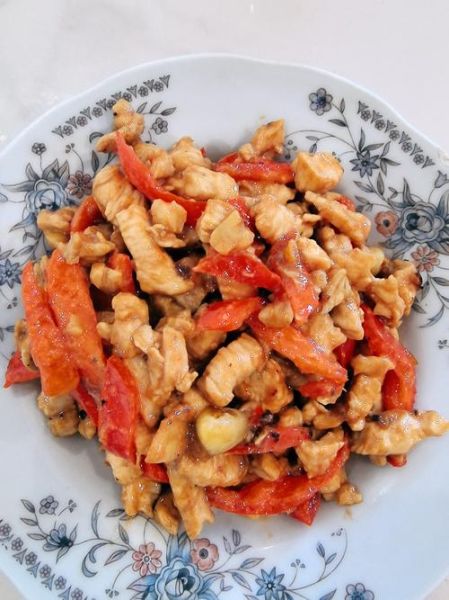 鸡胸肉怎么做好吃_鸡胸肉的家常做法窍门-第2张图片-山城妙识