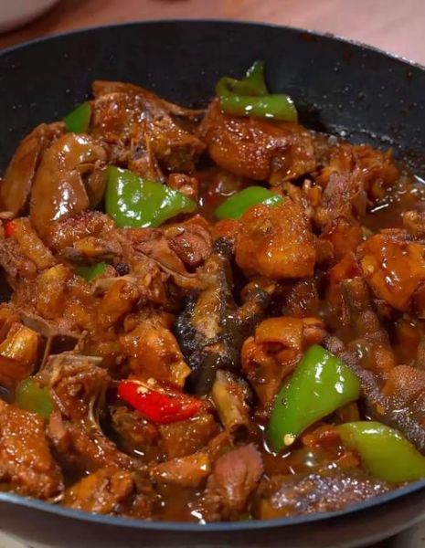 最简单的炒鸡做法_新手炒鸡需要焯水吗-第1张图片-山城妙识 最简单的炒鸡做法_新手炒鸡需要焯水吗-第1张图片-山城妙识